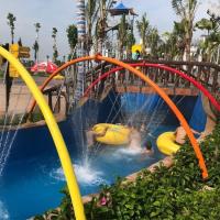 China Anti-Rust Steel Lazy River Water Park Equipment 30KW Power 100-400m Length Customizable for sale