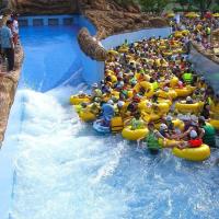 China Lazy River Water Park Equipment 100-400m Length 128.5KW Power ISO9001 Certified Fiberglass Construction for sale