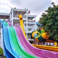 China Multi-Lane Mat Racer Water Slide for Water Park for sale