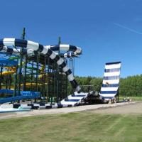 China The Most Thrilling Boomerang Slide Screaming Water Games For Adults for sale