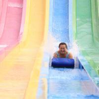 China LanChao Water Slide China Manufacturer Water Park Slides Design for sale