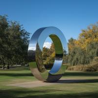 China Large Stainless Steel Circular Garden Sculpture 300CM Mirror Polished Public Art for sale