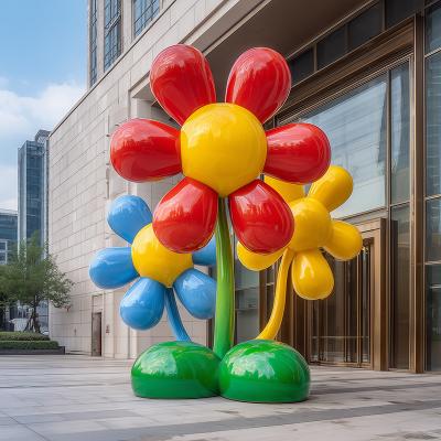 China Bright Coloured Flower Metal Sculpture Modern Art 280CM H Customized Stainless Steel for sale