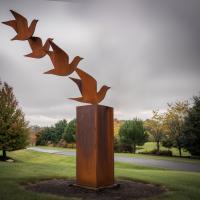 China Custom Outdoor Corten Steel Bird Sculpture 150cm H Public Art for Garden for sale