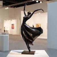 China Custom Brass Woman Figure Statue 30cm H Decorative Art Sculpture for Living Room for sale