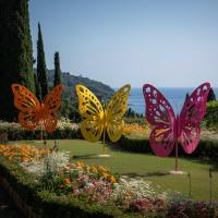 China Custom Colorful Metal Butterfly Sculpture 80cm H Stainless Steel Outdoor Art for Hotel Park for sale