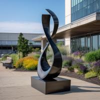 China Minimalist Black Metal Hotel Sculpture 200CM Stainless Steel Art for Courtyard Decoration for sale