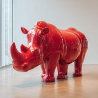 China Red Rhinoceros Animal Fiberglass Resin Statue 150cm for Shopping Mall Decoration for sale