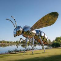 China Mirror Polished Stainless Steel Bee Sculpture 310CM H Public Art Garden Decor for sale