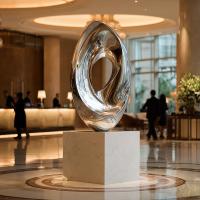 China 316L Stainless Steel Abstract Sculpture 230CM Modern Art Statue for Hotel Decor for sale