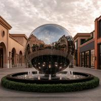 China Custom Mirror Polished Sphere Fountain Stainless Steel Sculpture Landscape for sale