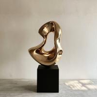 China Minimalist Modern Abstract Gold Sculpture for Luxury Interior Decor for sale
