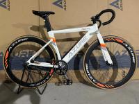 China New Style 2024 Road Bike For Men Alloy Frame Fixed Gear Bike Cheap for sale