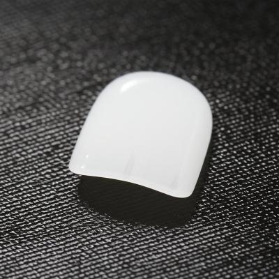 China Feldspathic Dental Veneers with 0.3-0.5mm Thickness Smooth Surface Texture for Long-lasting Durability for sale