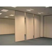 China Sliding Movable Partition Wall with 52-56 dB Soundproofing - 68mm to 105mm Thickness Options for Schools for sale
