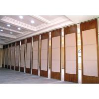 China Acoustic Movable Partition Wall Systems with 68-105mm Panel Thickness and 52-56 dB Sound Reduction for sale