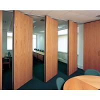 China Wooden Finish Movable Partition Wall 68-105mm Thickness with 52-56dB Sound Insulation for Office Spaces for sale