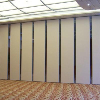 China Moveable Soundproof Acoustic Sliding Folding Partition 68-105mm Thickness 500kg Capacity For Exhibition Hall for sale