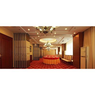 China 100mm Portable Folding Partition Wall with 52-56 dB Sound Insulation for Auditoriums and Conference Rooms for sale