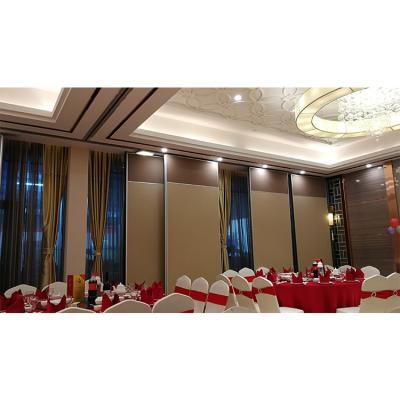 China 68mm Thick Movable Partition Wall with 52-56 dB Sound Insulation for Living Room and Office Spaces for sale