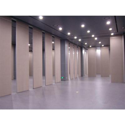 China Mobile Acoustic Partition Wall 68-105mm Thickness with 52-56 dB Soundproofing for Classroom Spaces for sale