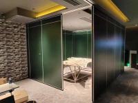 China Commercial Movable Walls with 56dB Sound Insulation and 18M Height Capacity - Dupont POM Rollers for sale