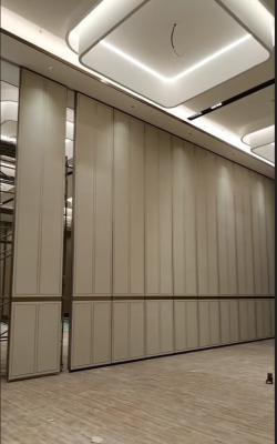 China MDF Movable Folding Partition Wall 68mm 89mm 105mm for Hotel Meeting Room ISO9001 SGS for sale
