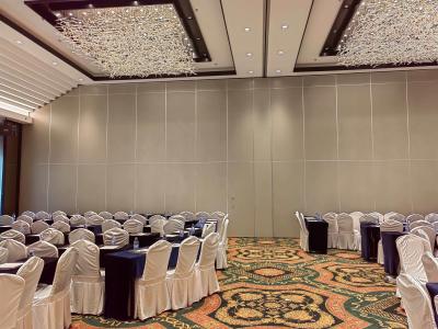 China Sound Insulation with German Movable Partition Technology Acoustic Partition Wall for sale
