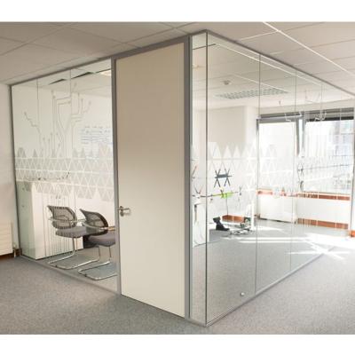 China Soundproof Frameless Glass Partition Wall 108mm 90mm Thickness for Office Spaces up to 3000mm Height for sale