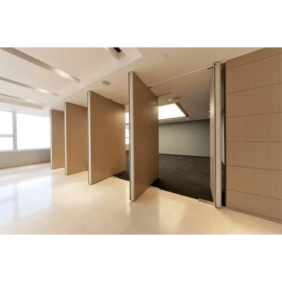 China Movable Wooden Partition Wall 68mm-105mm Thickness with Passageway Door - 52-56dB Sound Reduction for sale