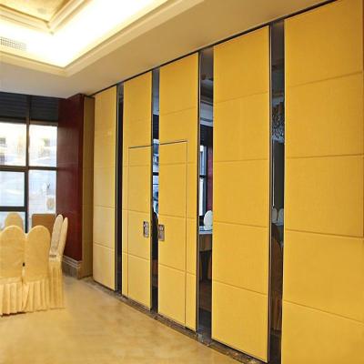 China Foldable Adjustable Wall Partitions 68mm 89mm 105mm Soundproof Space Divider for sale