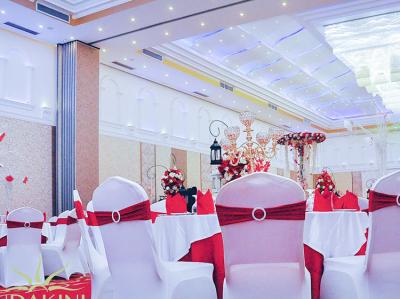 China Soundproof Movable Partition Wall 85mm Thickness 6061-T6 Aluminum Frame Up to 6M Height for sale
