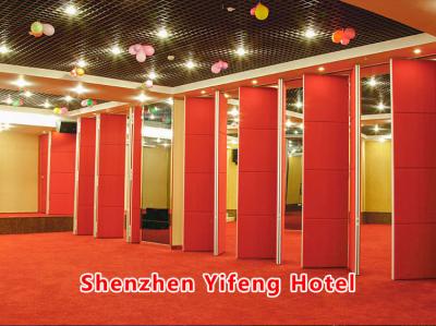 China Folding Glass Partition 108mm 30-42dB Sound Insulation Tempered Glass Office Wall for sale
