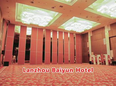 China Double Tempered Single Glazed Office Glass Partition Wall 108mm 90mm Thickness 3000mm Height Conference Center for sale