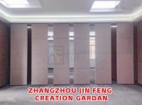 China Operable Acoustic Partition Wall 105mm Thickness Q235 Steel Frame Up to 18M Height for Conference Halls for sale