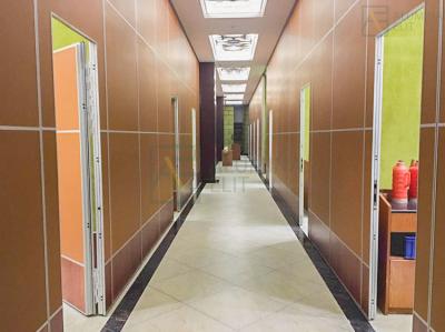 China Operable Partition Wall 18M Height 6061-T6 Profile Q235 Steel Frame for Banquet Halls for sale
