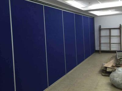 China Acoustic Movable Partition Wall 89mm 800N Sealing Power 40N/m Magnetic Attraction for Banquet Halls for sale