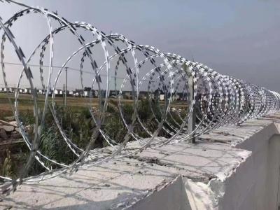 China Concertina Razor Wire BTO 22 Barbed Tape - 22mm Blade Width, 2.5mm Core Wire, 450-1500mm Coil Diameter for sale