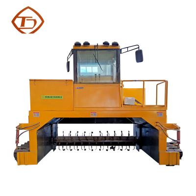 China Crawler Compost Turner Organic Fertilizer Equipment 1500-1800 m³/h Capacity for sale