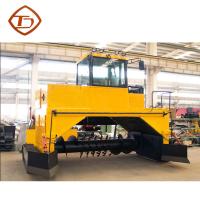 China Crawler Compost Turner Organic Fertilizer Equipment 1500-1800 m³/h Capacity for sale