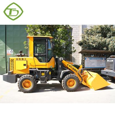 China Forklift Mushroom Compost Turner Machine 1300mm Bucket Width 47kw Diesel Organic Fertilizer Turner for sale