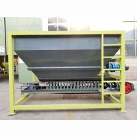China Adjustable Forklift Feeding Hopper Compost Fertilizer Making Machine for sale