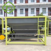 China Compound Organic Fertilizer Forklift Feeding Conveying Machine High Efficiency for sale