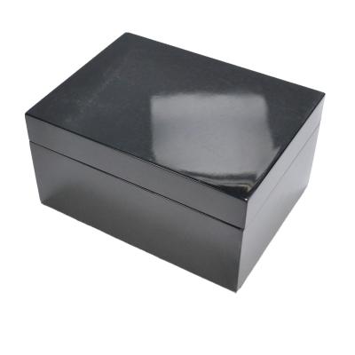 China High Gloss High Lacquered  High End Wooden Storage Tea Box for sale
