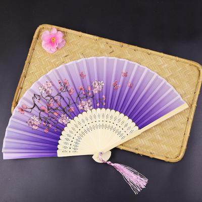 China Hot Selling Wholesale Carved Silk Dance Bamboo Folding Wedding Fans for Gifts for sale