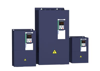 China 30kW 37kW 530VDC MPPT Solar Pump Inverter with GPRS Monitoring for 380V-480V Three-Phase Systems for sale