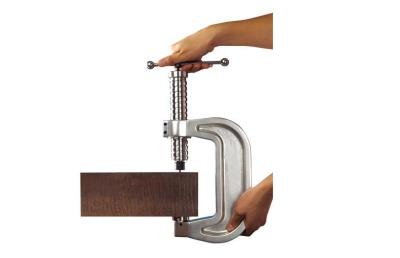 China High Accuracy 1580kg Portable Hardness Tester Machine with 100-650HB Test Range for sale