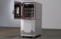 China Humidity and Temperature Alternative Cycling Test Chamber with PID Programmable Controller for sale