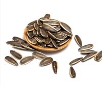 China Competitive Price Hot Sales Roasted Sunflower Seeds Customized Packaging Dried Flowers Raw Sunflower Oil China Eat 5 Ton 190 361 for sale