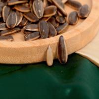 China The factory in Inner Mongolia exports large grain honey vine pepper flavored sunflower seeds for sale
